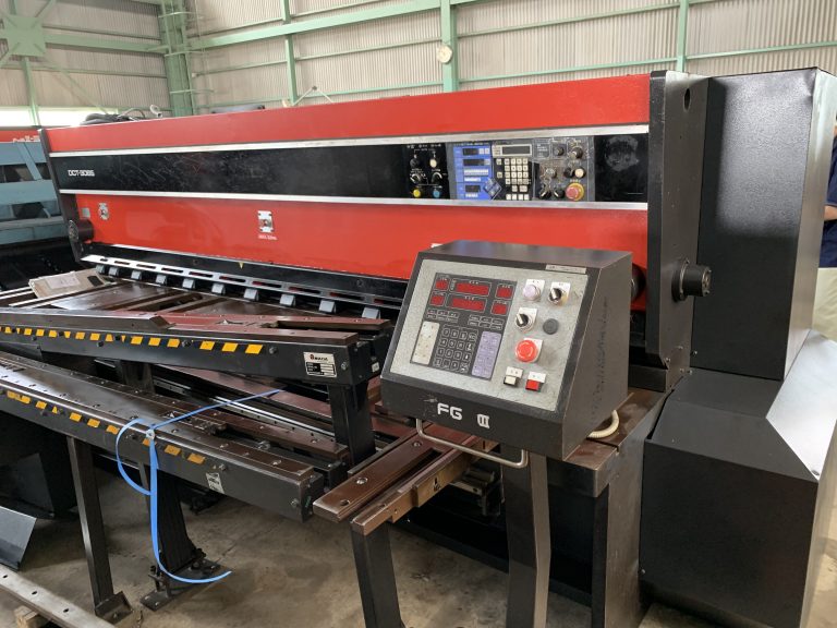 AMADA Used 3.0m Mechanical Shearing DCT-3065 | Mesena Co., Ltd.